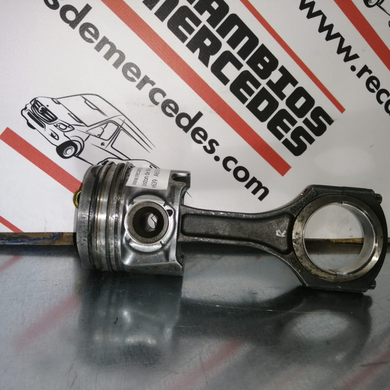 piston con biela mercedes: vito, viano w639 - RECAMBIOSDEMERCEDES